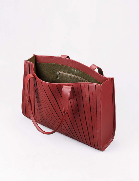 Leather handbags | Luxury bags | Camille Fournet