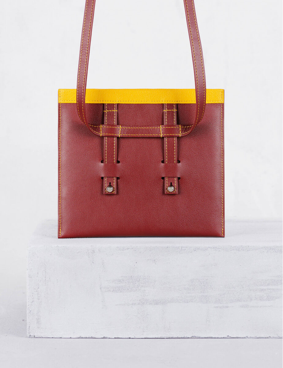 Luxury flat pouch in leather|Camille Fournet Luxury flat pouch in leather|Camille Fournet