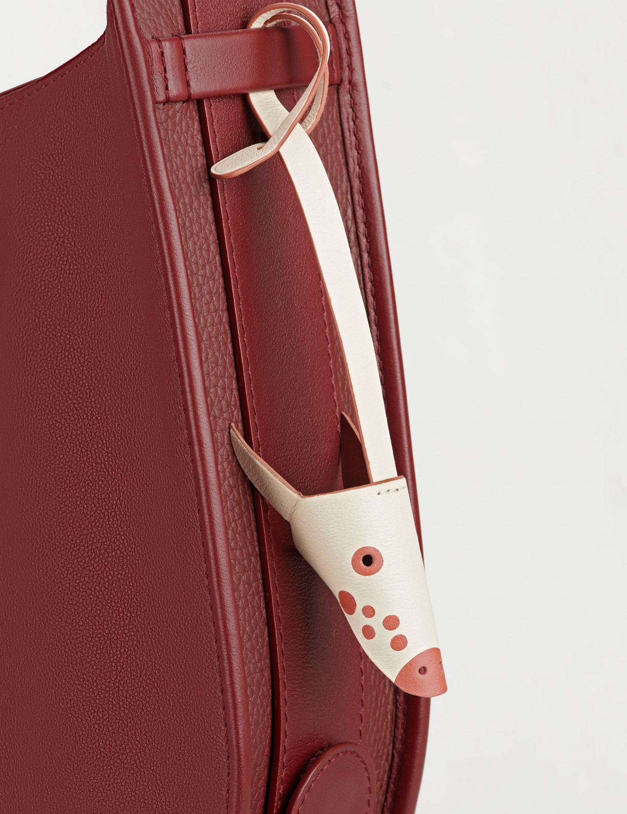 Giraffe bag charm | Camille Fournet